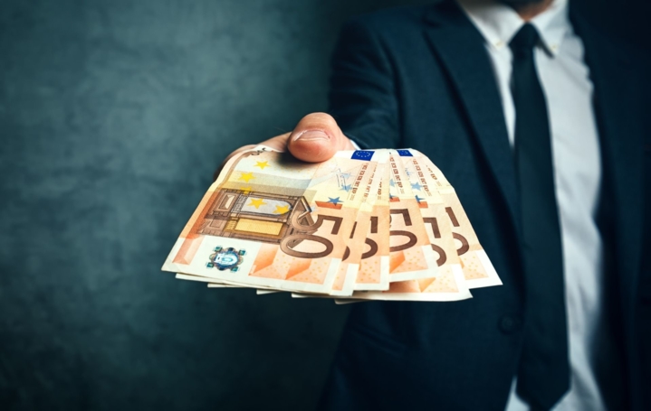 Javni razpis za sofinanciranje individualnih nastopov podjetij na ...